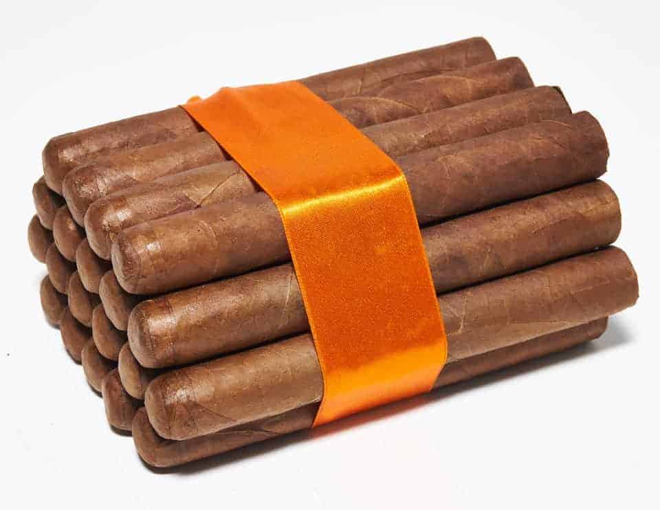 toto | Underground Cigar Shop & Lounge