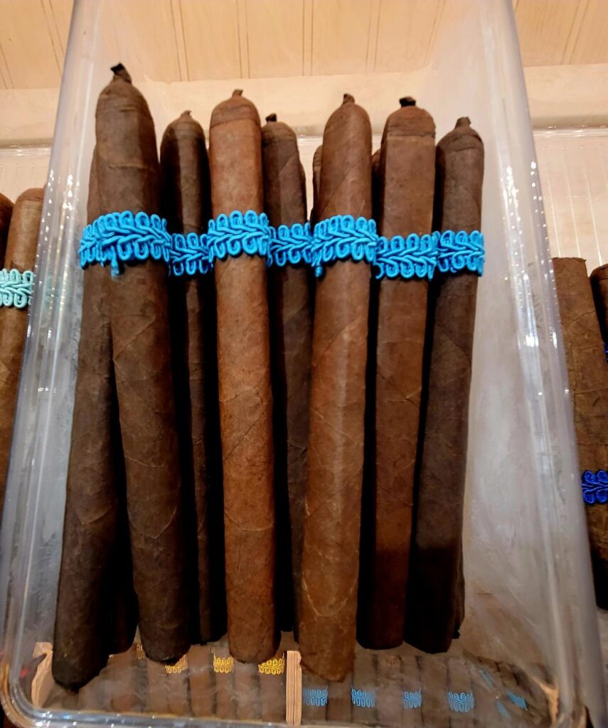 Definition 919 Maduro Lancero Single | Underground Cigar Shop & Lounge