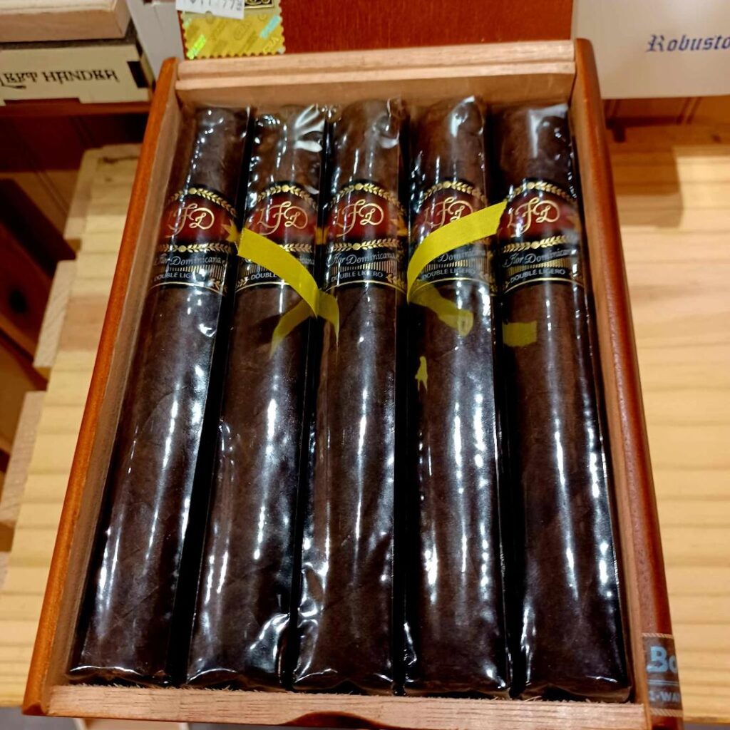 LFD Double Ligero 700 Maduro Single | Underground Cigar Shop & Lounge