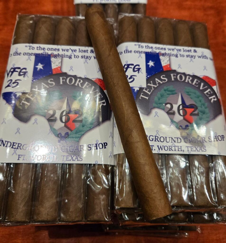 262 Texas Forever Clair Bear Single | Underground Cigar Shop & Lounge